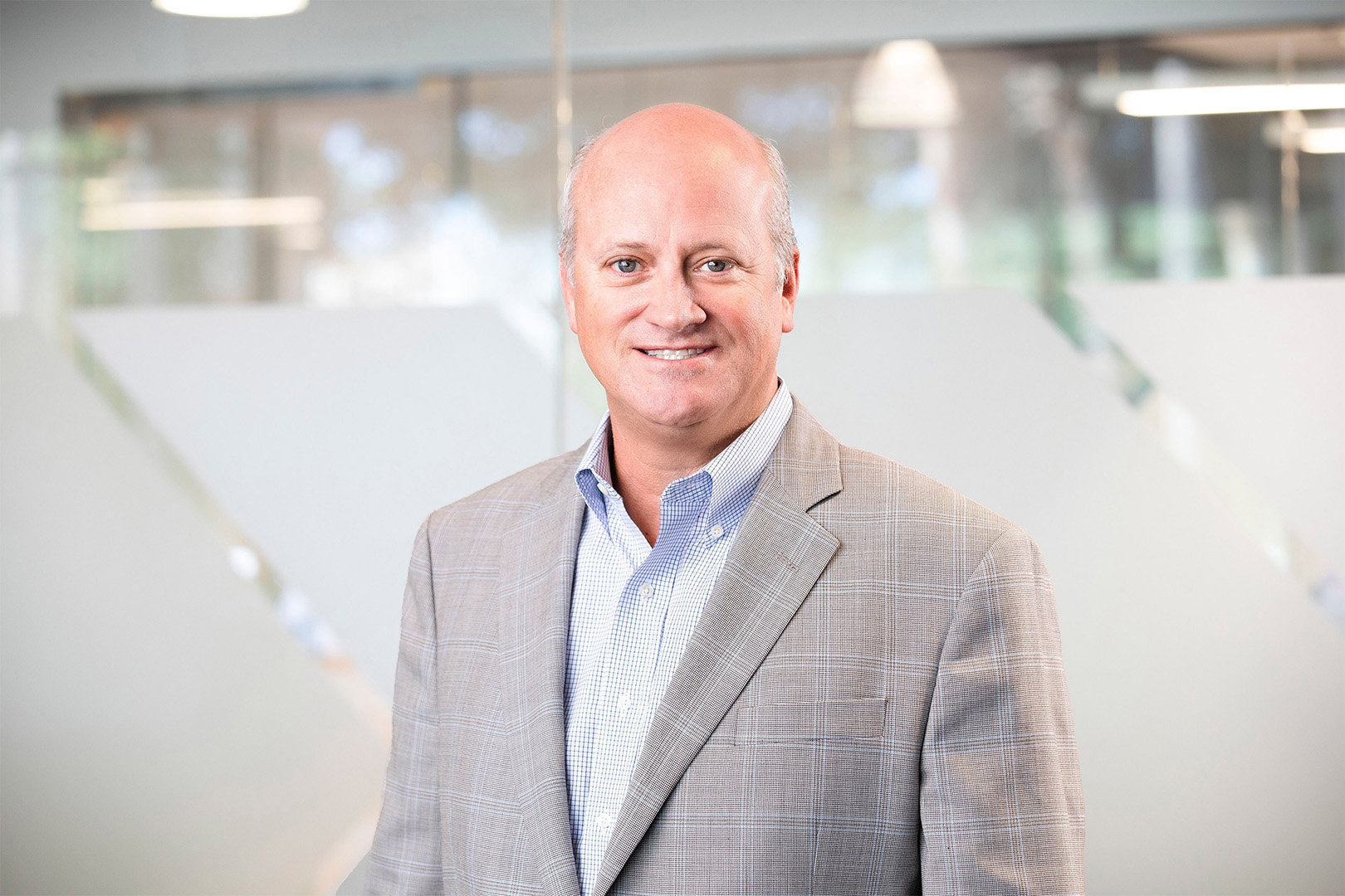 Building Relationships with Authenticity: Charlie Dorr