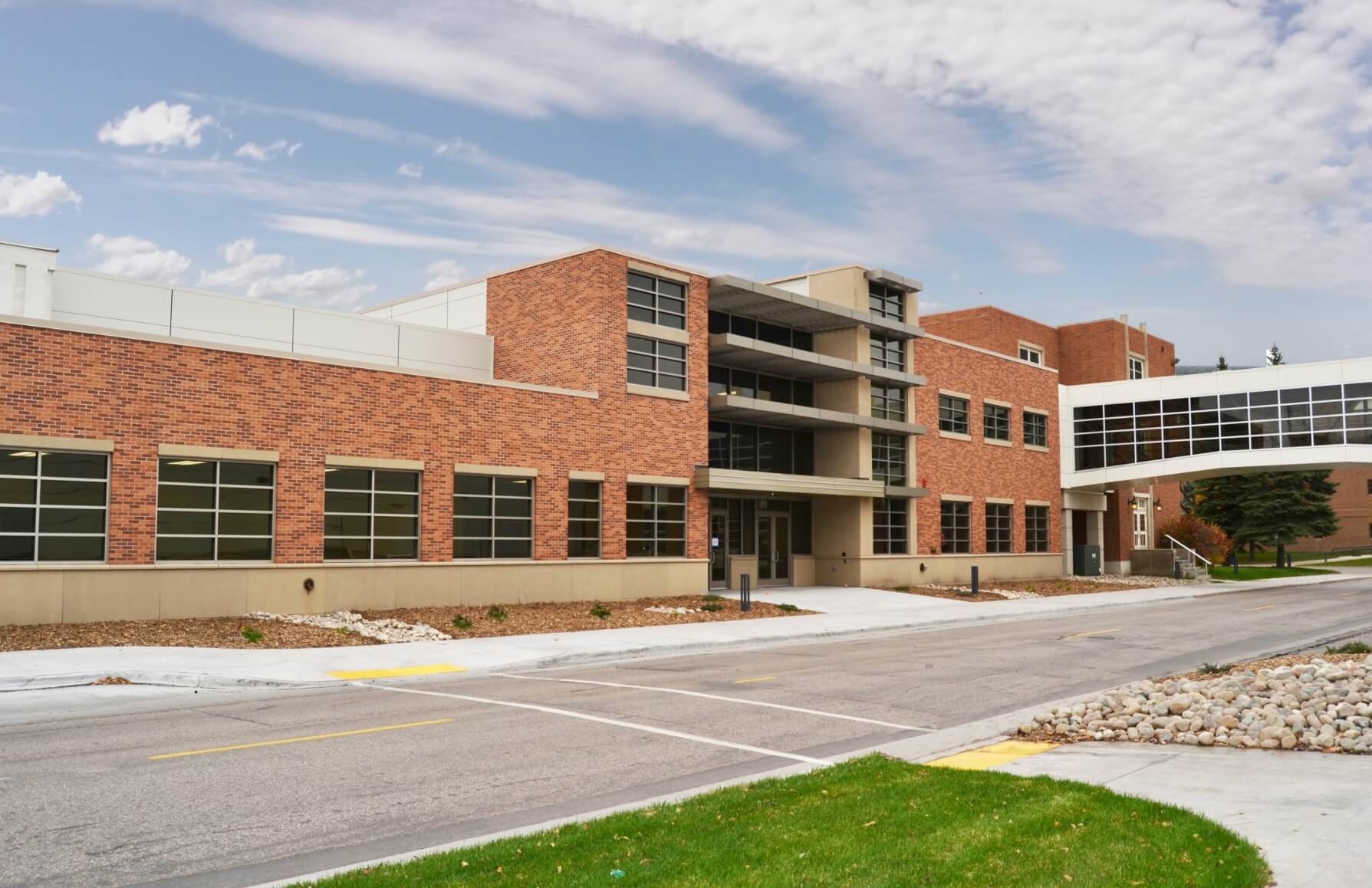University of North Dakota Collaborative Energy Complex (CEC) University of North Dakota Collaborative Energy Complex (CEC)